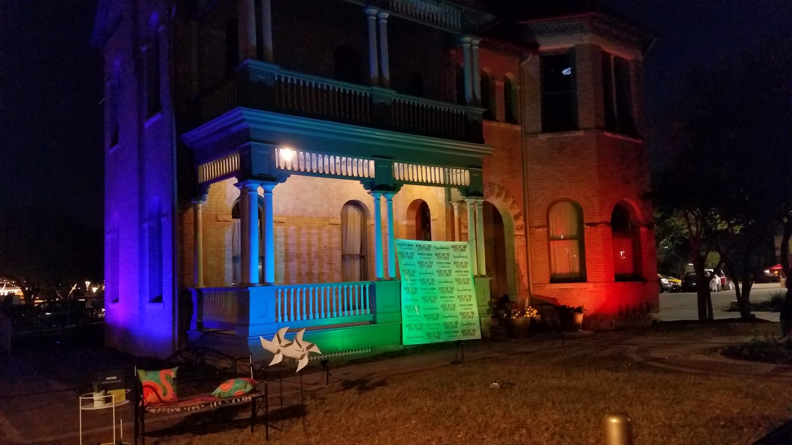 Living Light Shows - RGB Pixel and Color Changing LED Christmas Light ...